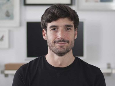 El trazo de Fran Parrenyo ilustra el mes de febrero en nuestro calendario